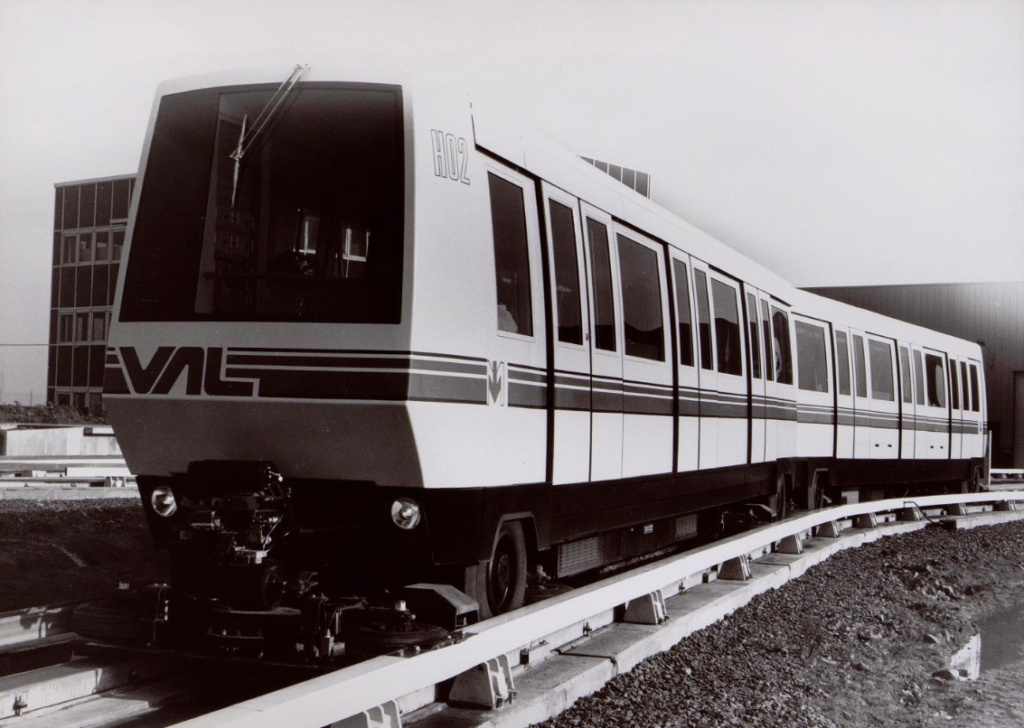 Métro de Lille : l’histoire du premier métro automatique lancé au monde ...